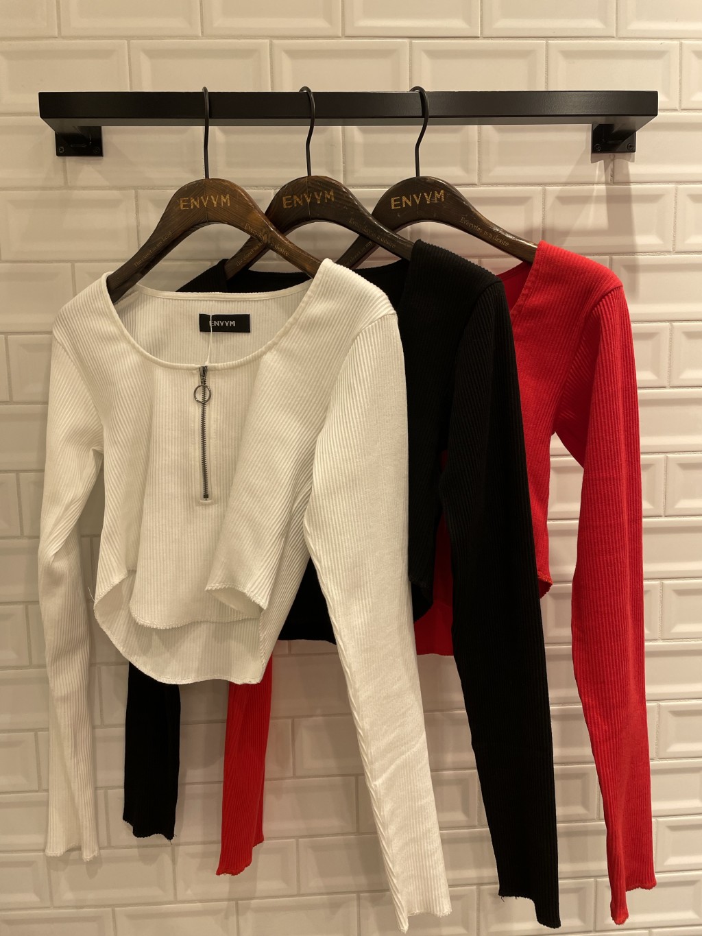 おすすめTOPS 3型💫NANAKA | ENVYM