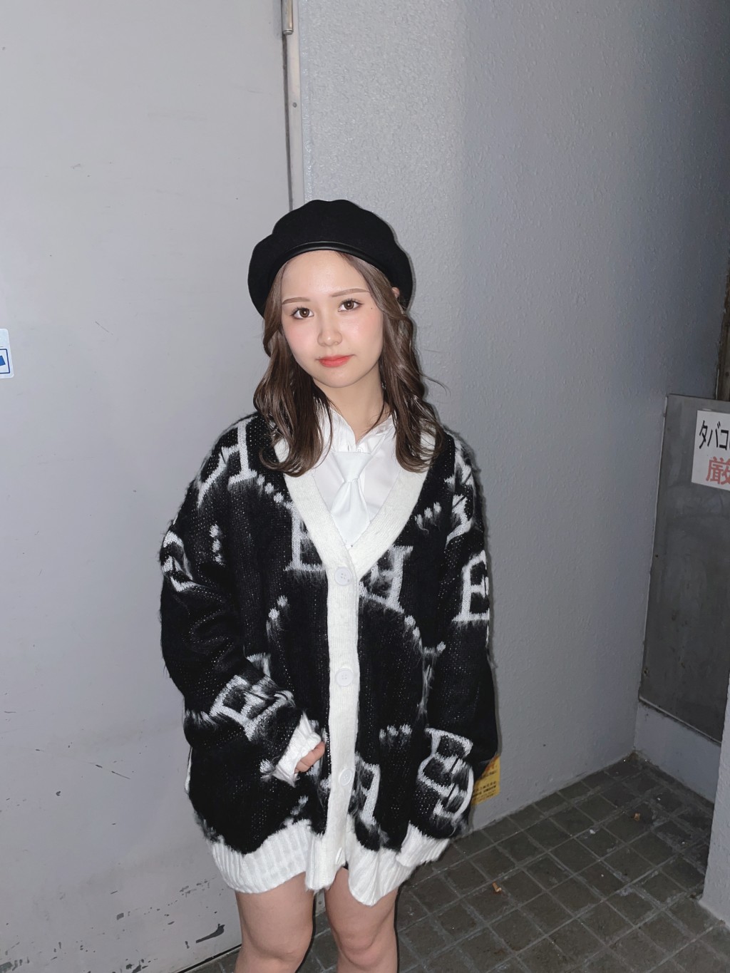 秋は定番カーディガンコーデ🍁MIkI | ENVYM