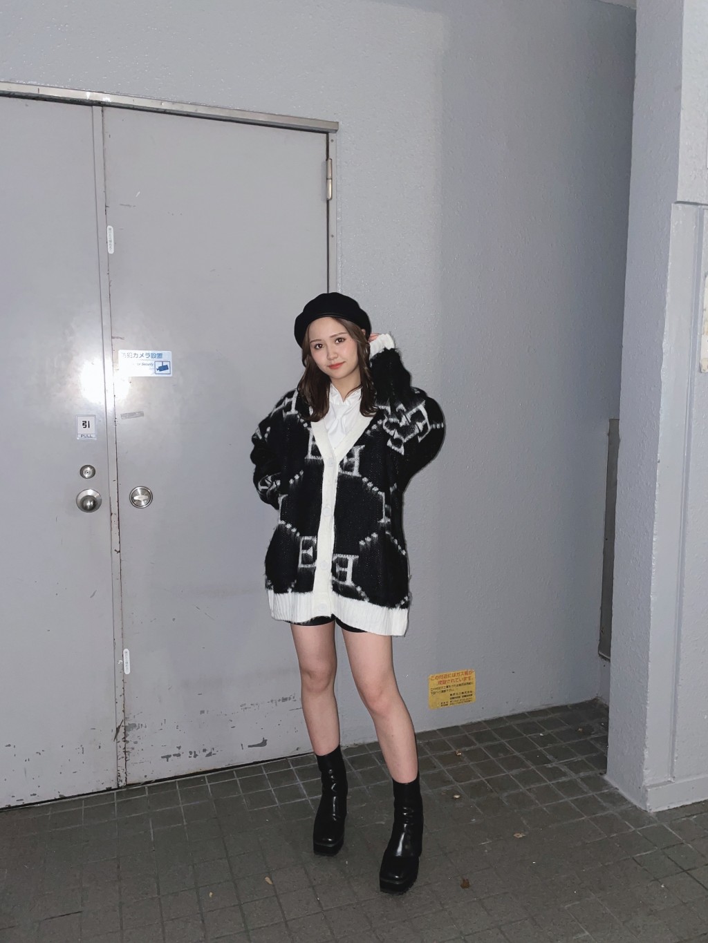 秋は定番カーディガンコーデ🍁MIkI | ENVYM