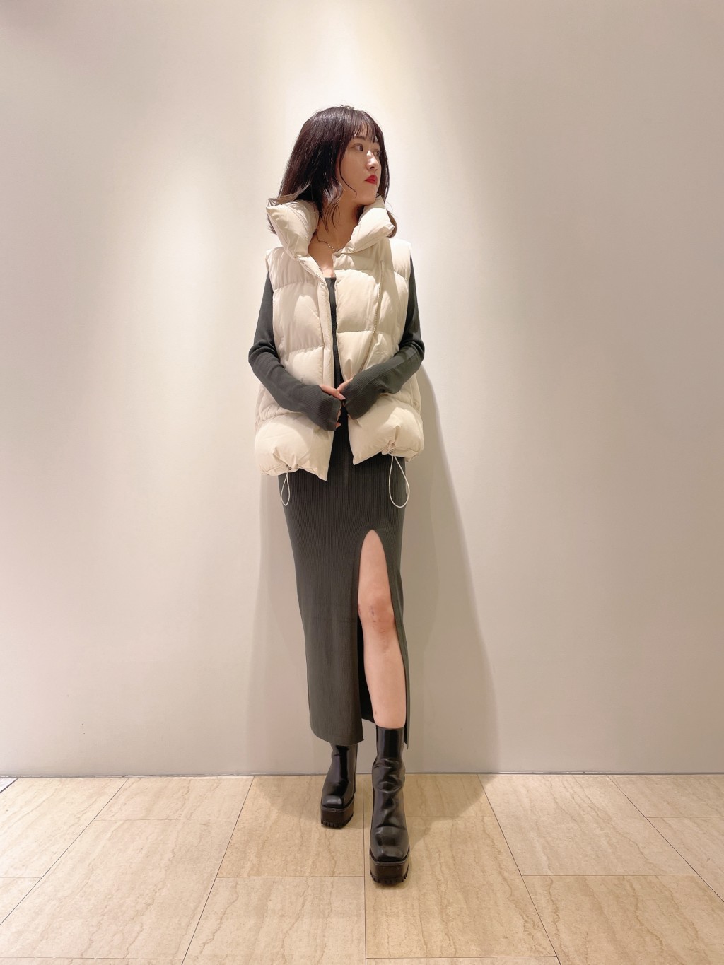 new arrival ️‍🔥スリットニットロングOP🖤YURIKA | ENVYM