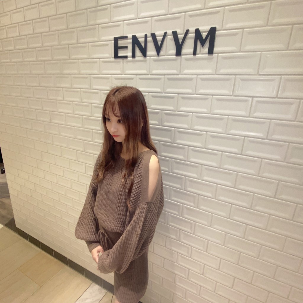 新作オールインワン🤎NOA | ENVYM