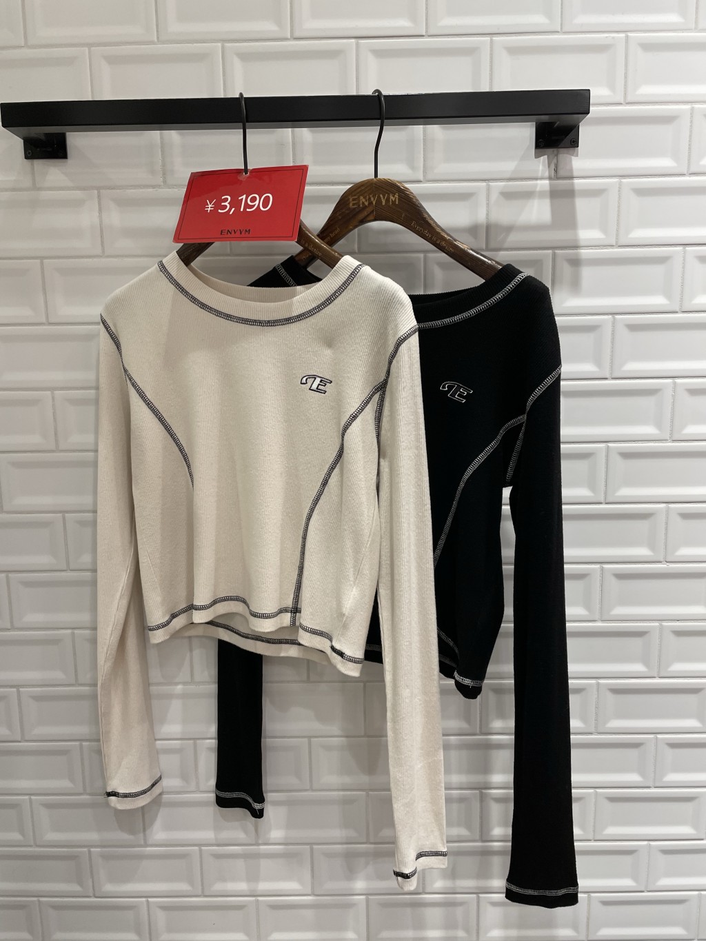 SALE ITEMオススメ🫶🏼NANAKA | ENVYM