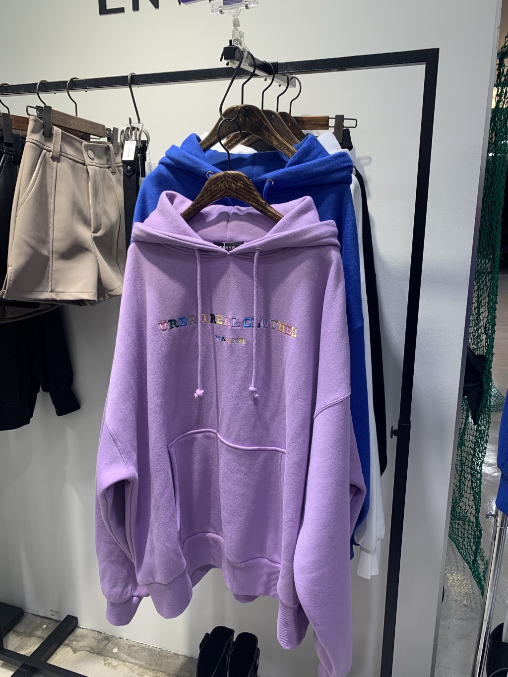 💜🤍カラフルが可愛い大人気新作PO🖤💙MIU | ENVYM