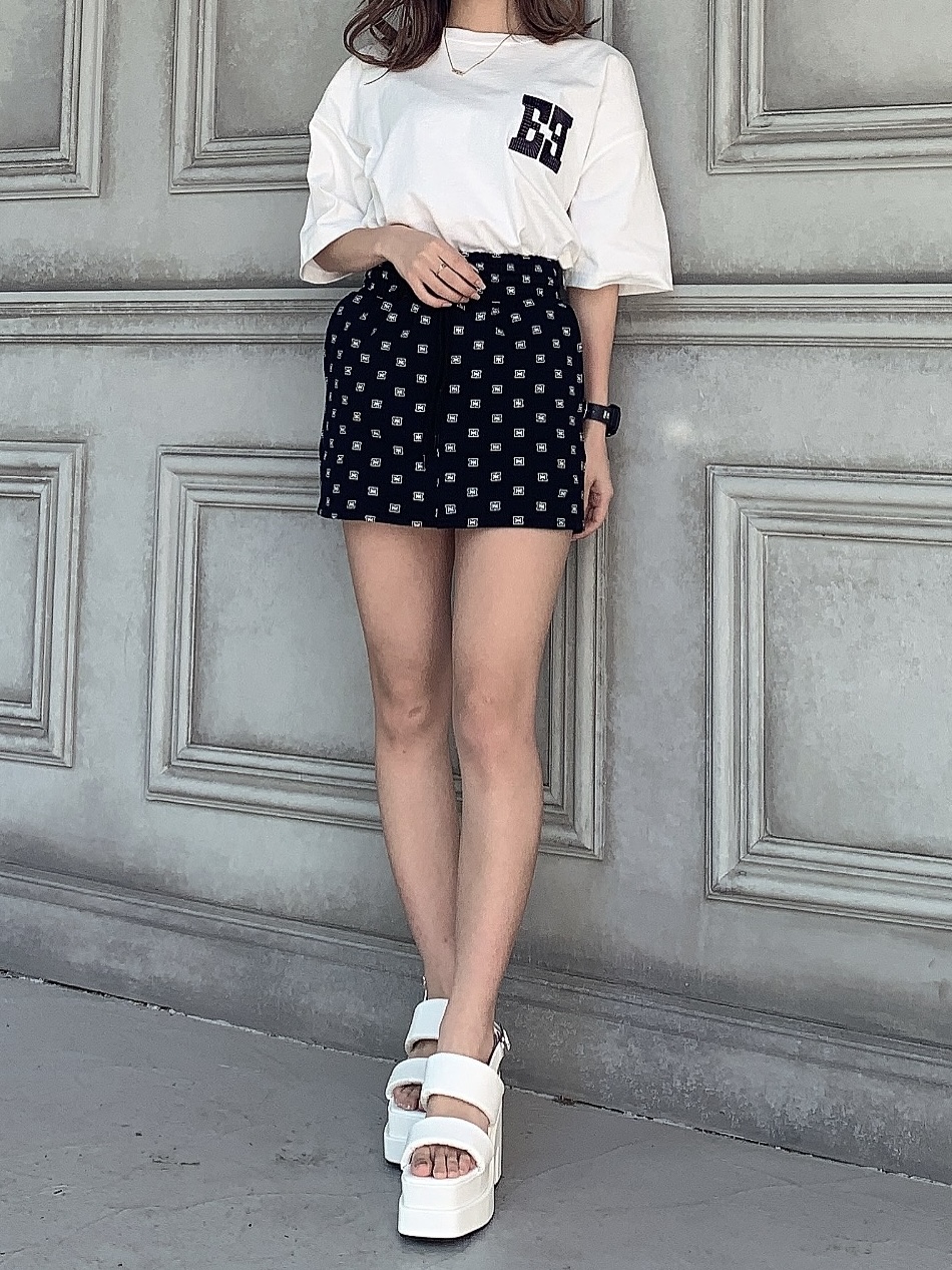 私のリアルバイ激推しスカート♡MIU | ENVYM